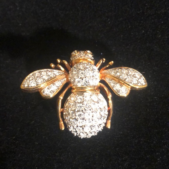 Joan Rivers | Jewelry | Joan Rivers 2st Century Crystal Bee Pin | Poshmark